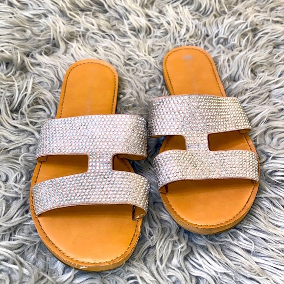 Big Buddha | Shoes | Big Buddah Sz 8 Rhinestone Slip On Sandals Nude ...